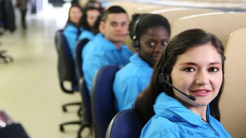 Convocatoria para 50 agentes telefónicos de servicio al cliente ...